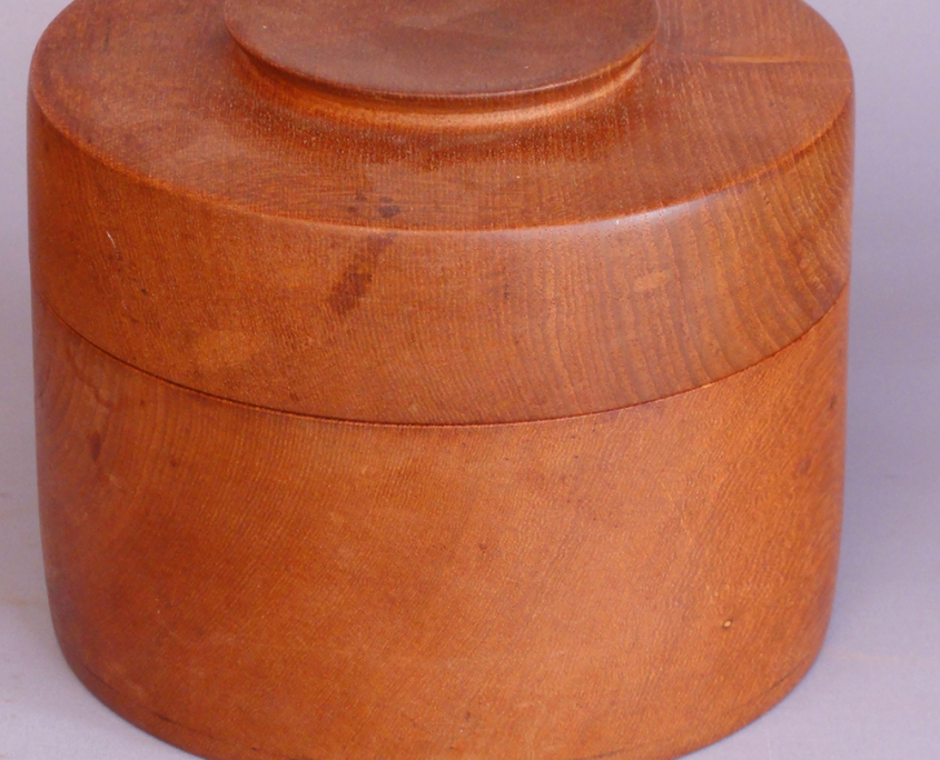 Boxes - Richard Raffan